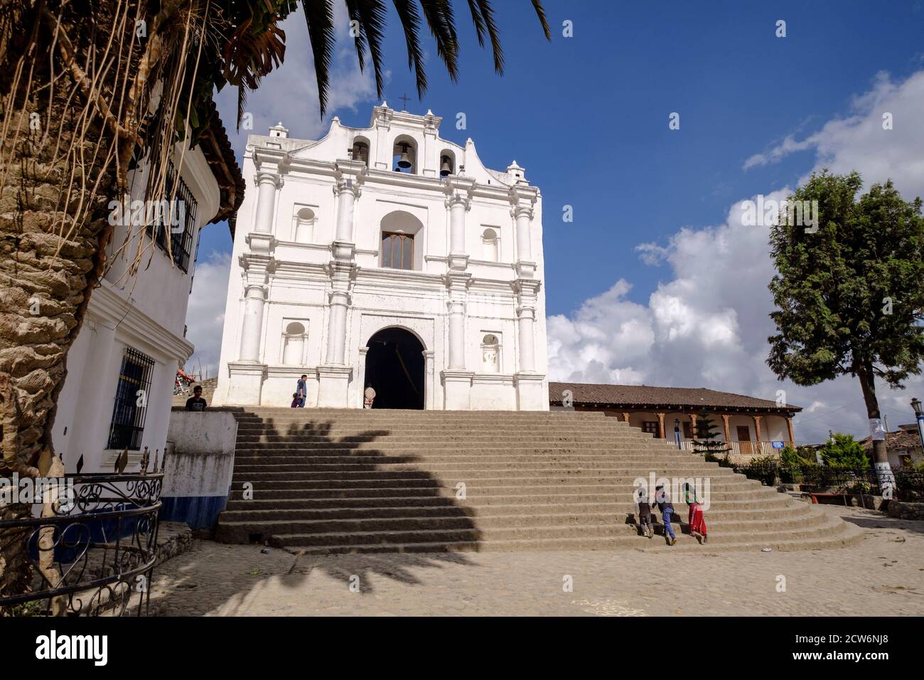 Ixil hi-res stock photography and images - Alamy