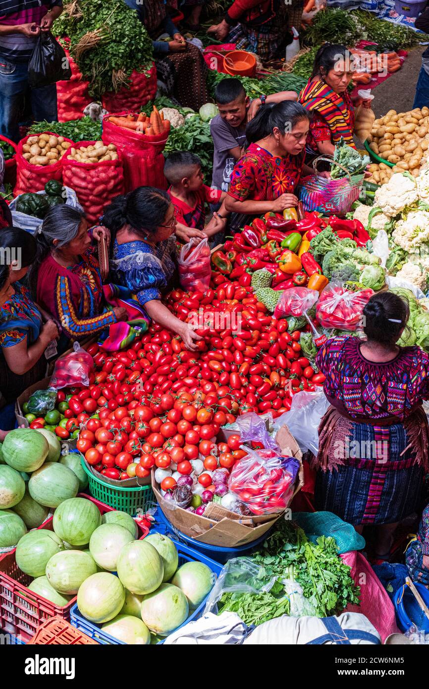 mercado tradicional, Chichicastenango, Quiché, Guatemala, America Central Stock Photo - Alamy