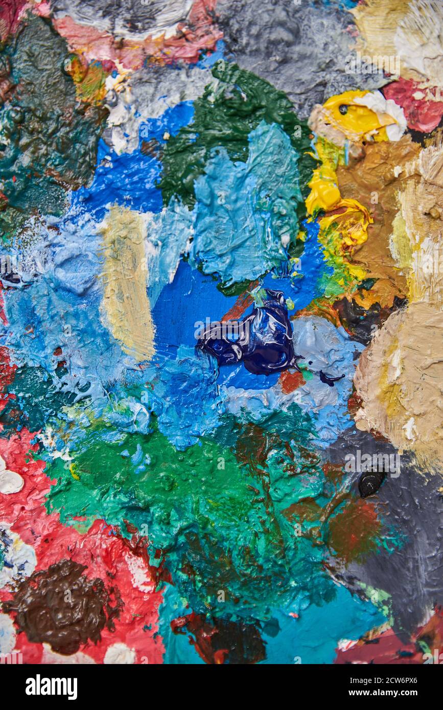 Colorful color palette. Closeup of an artsy color palette with acrylic ...