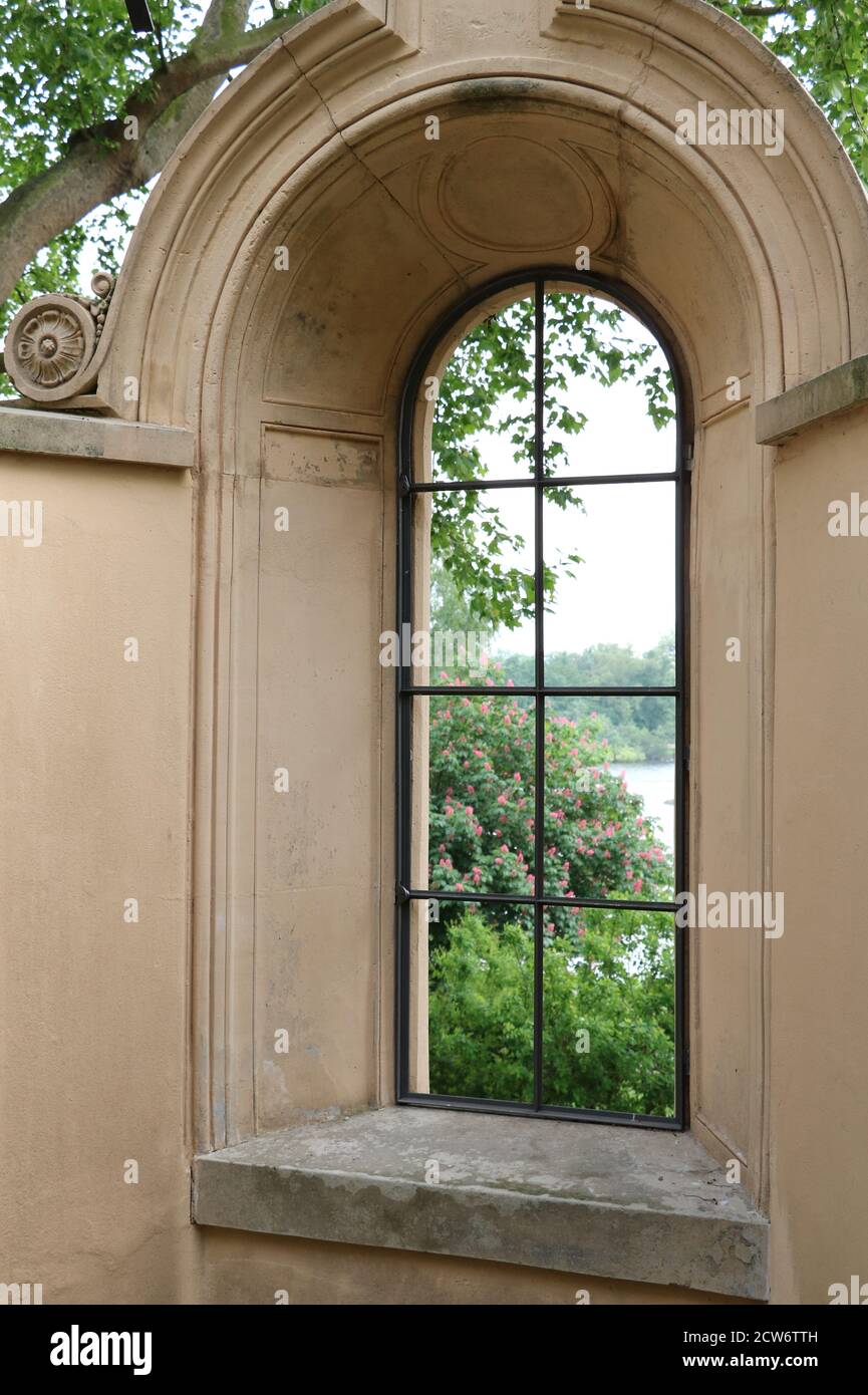 window in garden in summer Stock Photo - Alamy