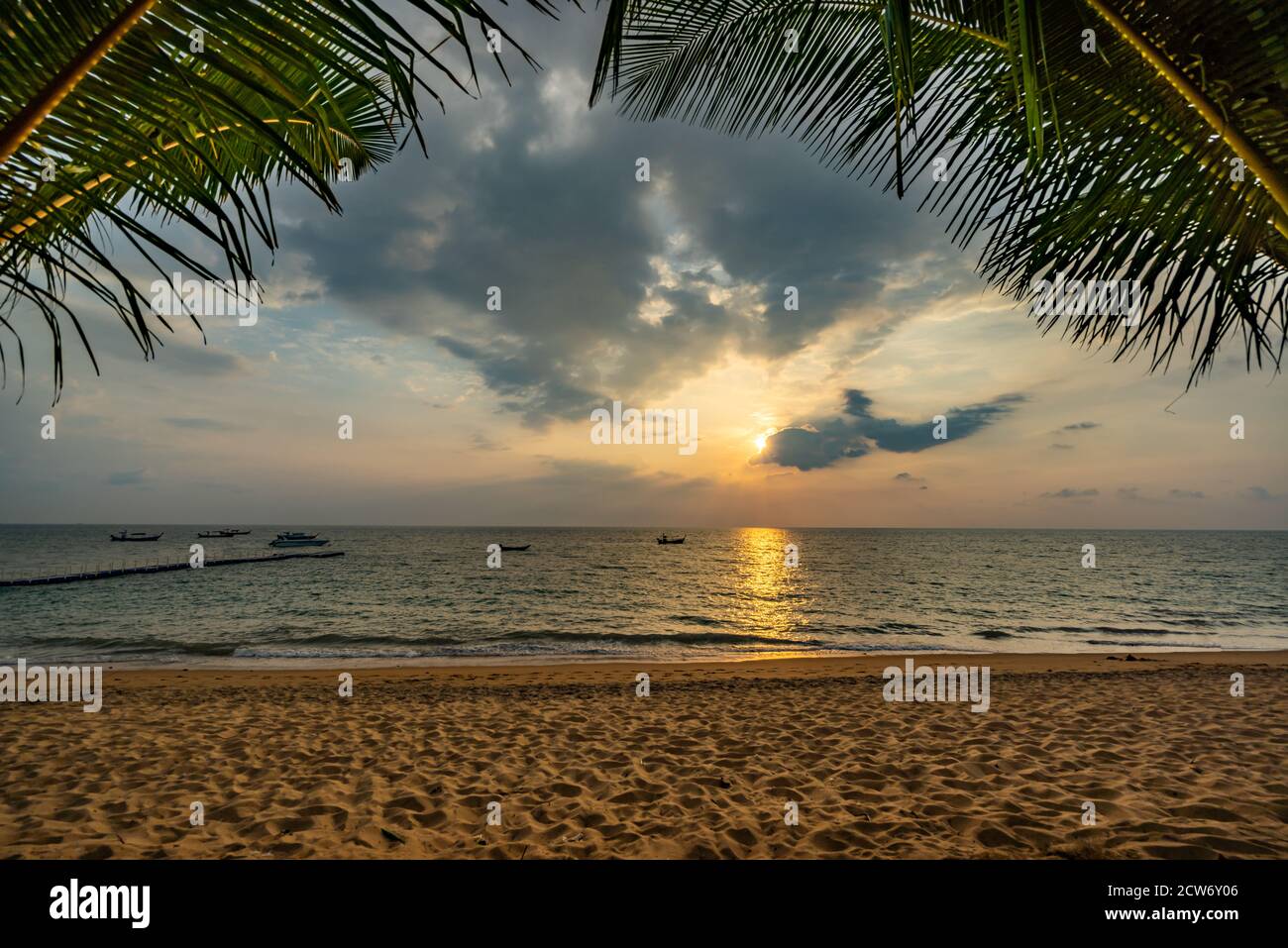 Khuk khak beach hi-res stock photography and images - Alamy