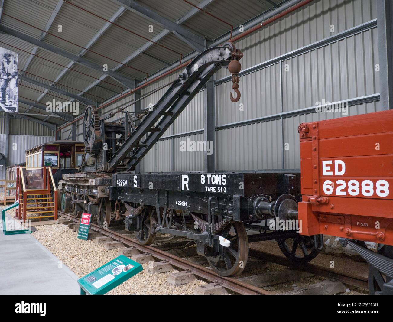 6 wheel truck hi-res stock photography and images - Alamy
