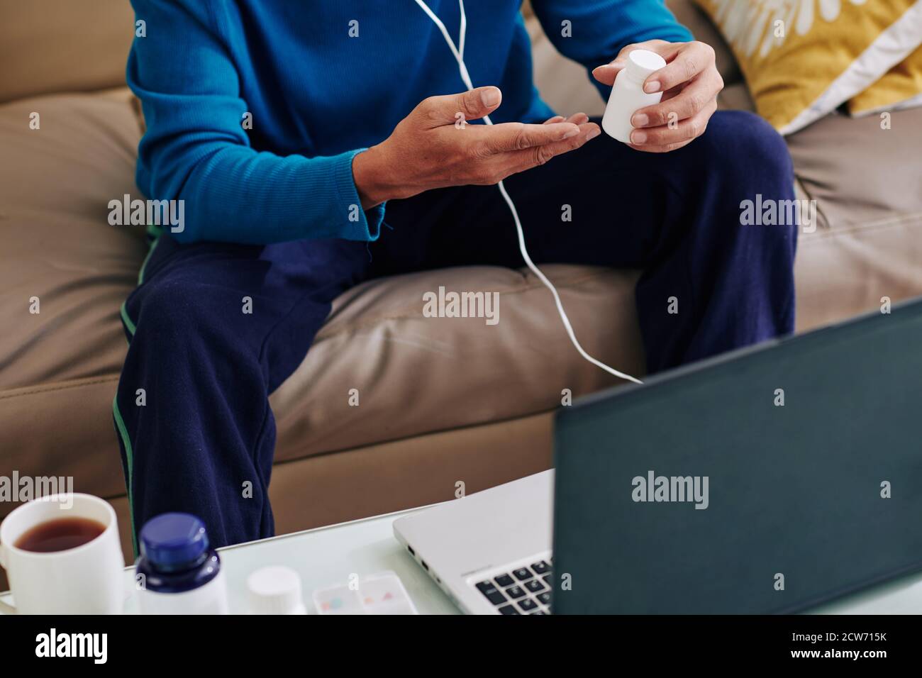 Patient video calling doctor Stock Photo - Alamy