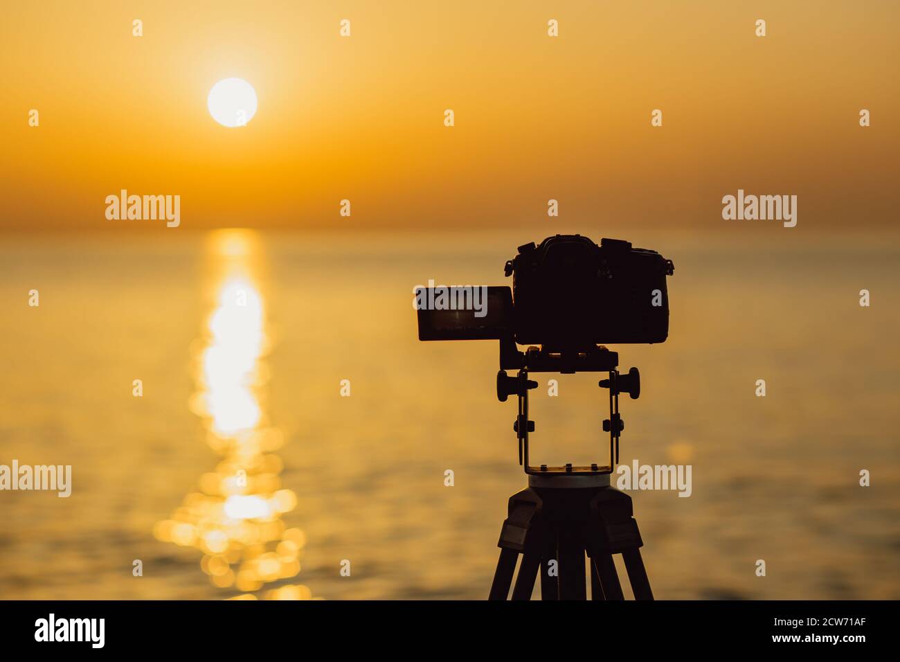 Timelapse sun set hi-res stock photography and images - Alamy