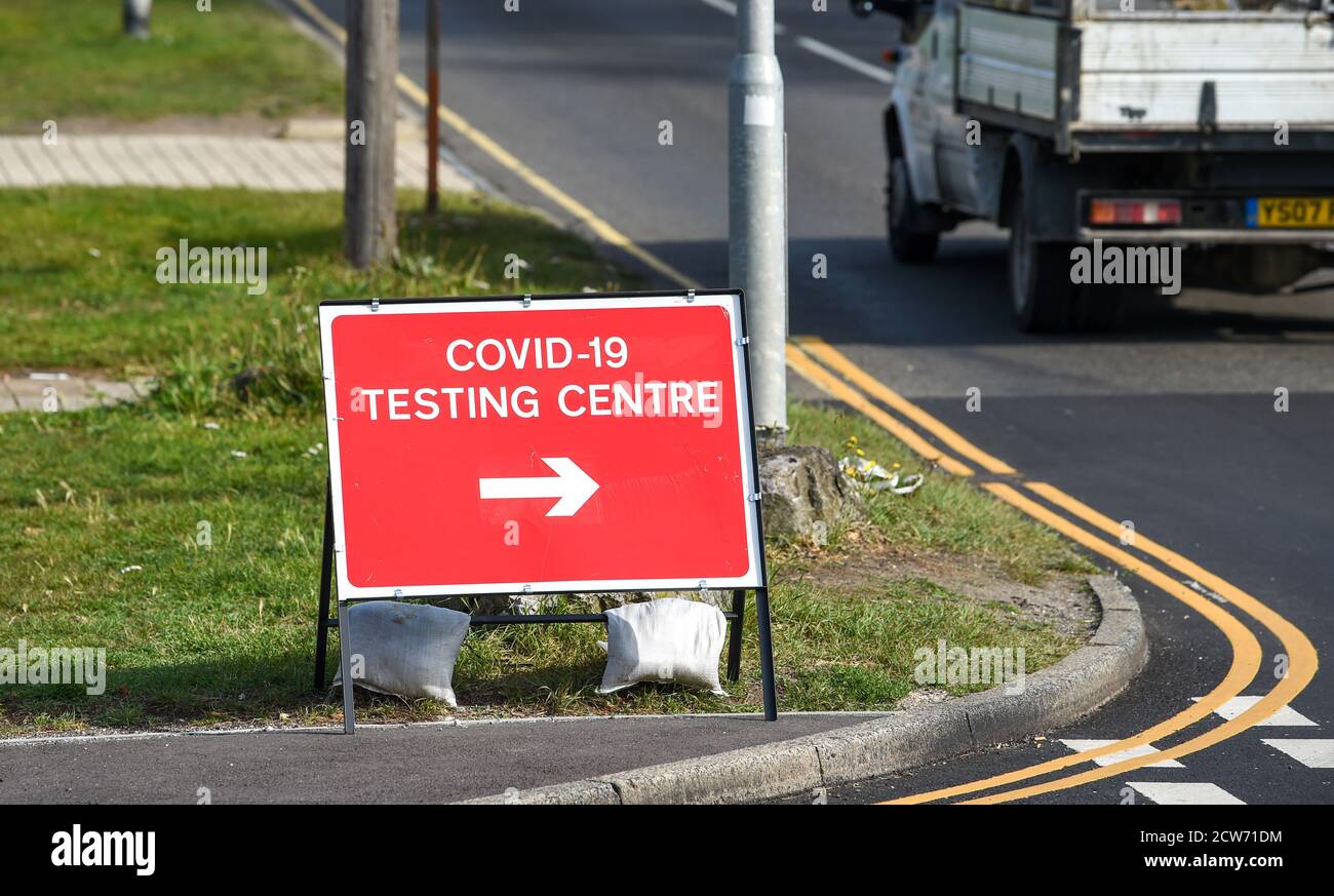 Pop up test centre hi-res stock photography and images - Alamy