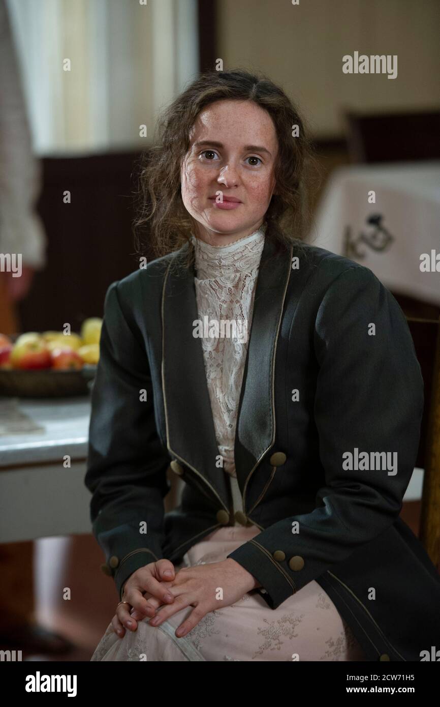 Maresi RIEGNER, actress, portrait, portrait, portrait, cropped single ...