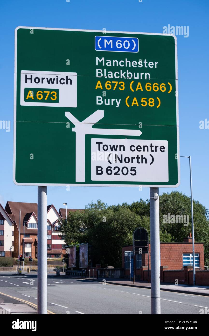 M60 motorway sign hi-res stock photography and images - Alamy