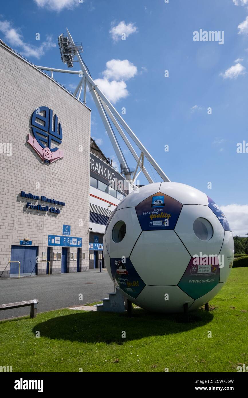 Bolton football club logo hi-res stock photography and images - Alamy