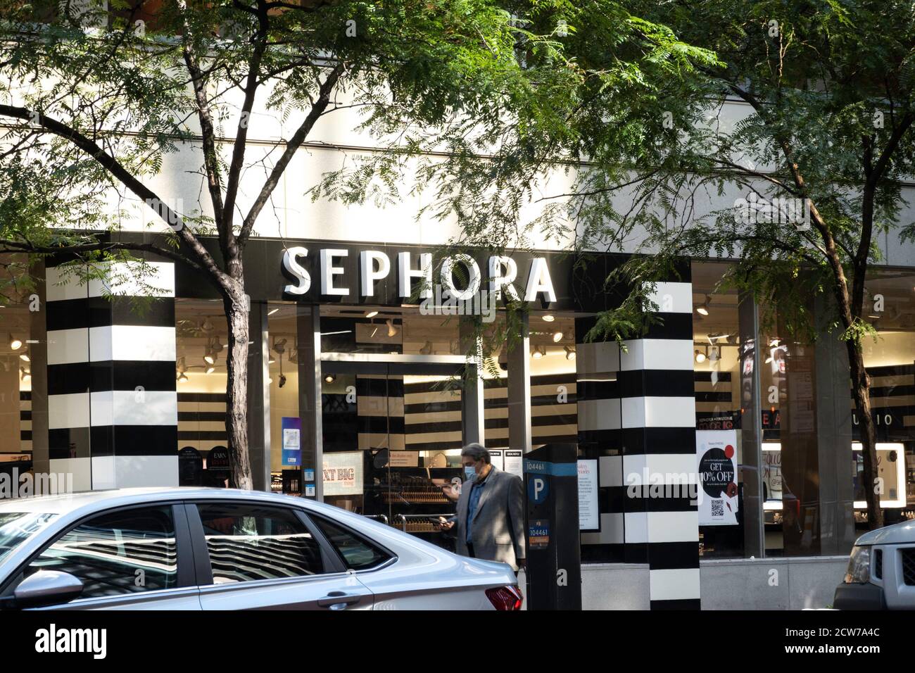 Sephora cosmetics hi-res stock photography and images - Alamy