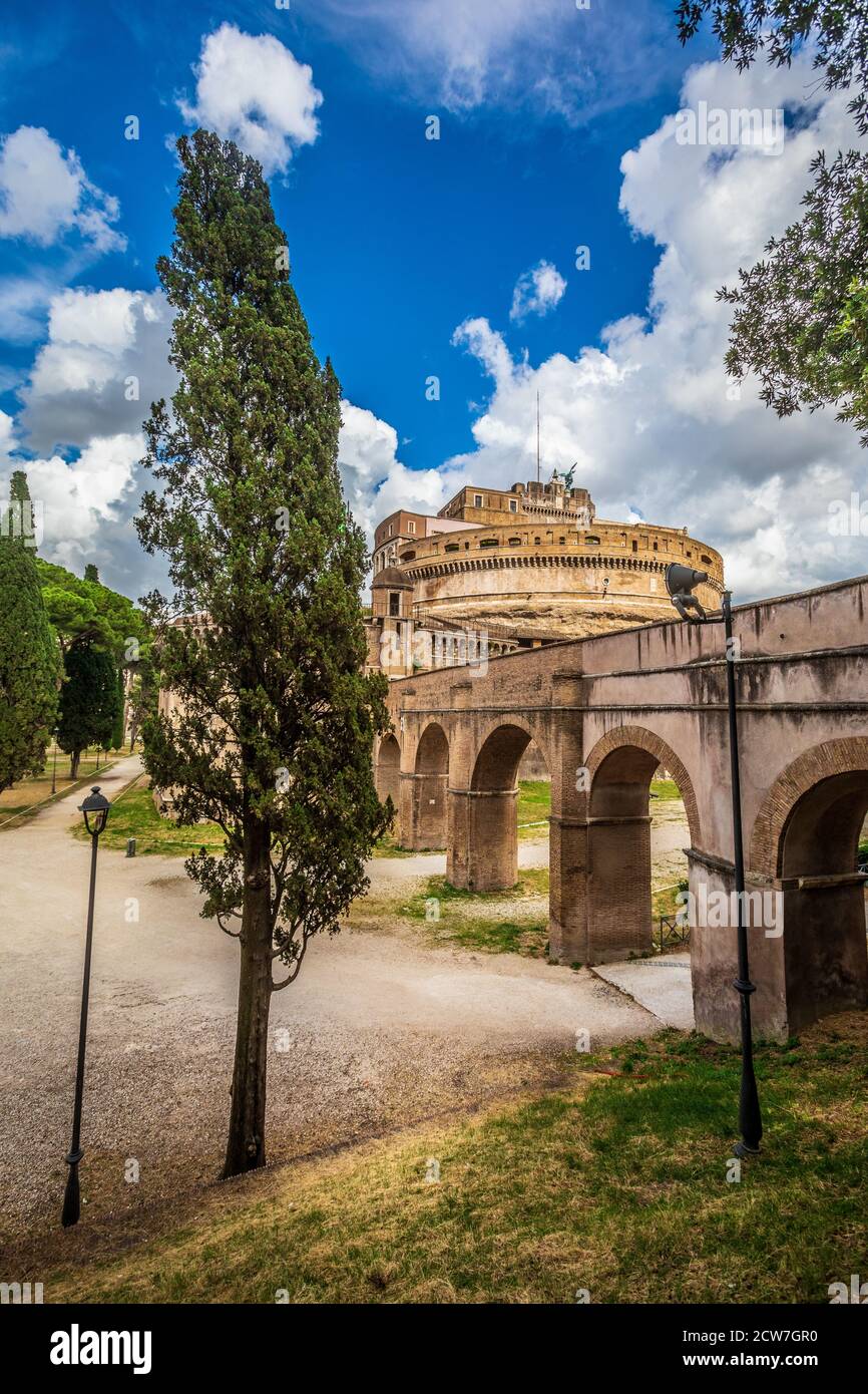 Saint hadrian church hi-res stock photography and images - Alamy