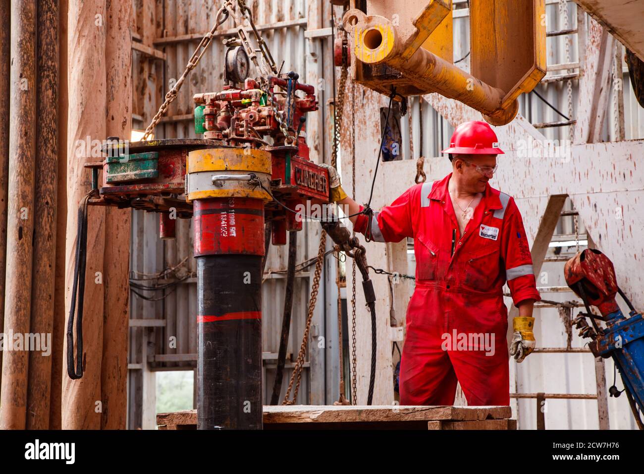 Oil rig worker danger hi-res stock photography and images - Alamy
