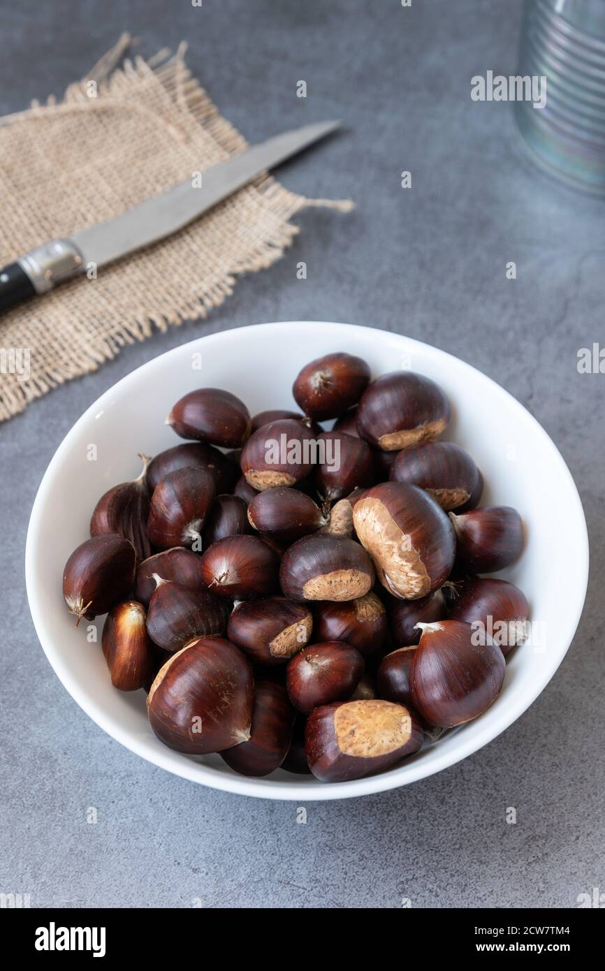 Autumn chestnut season in September Stock Photo - Alamy