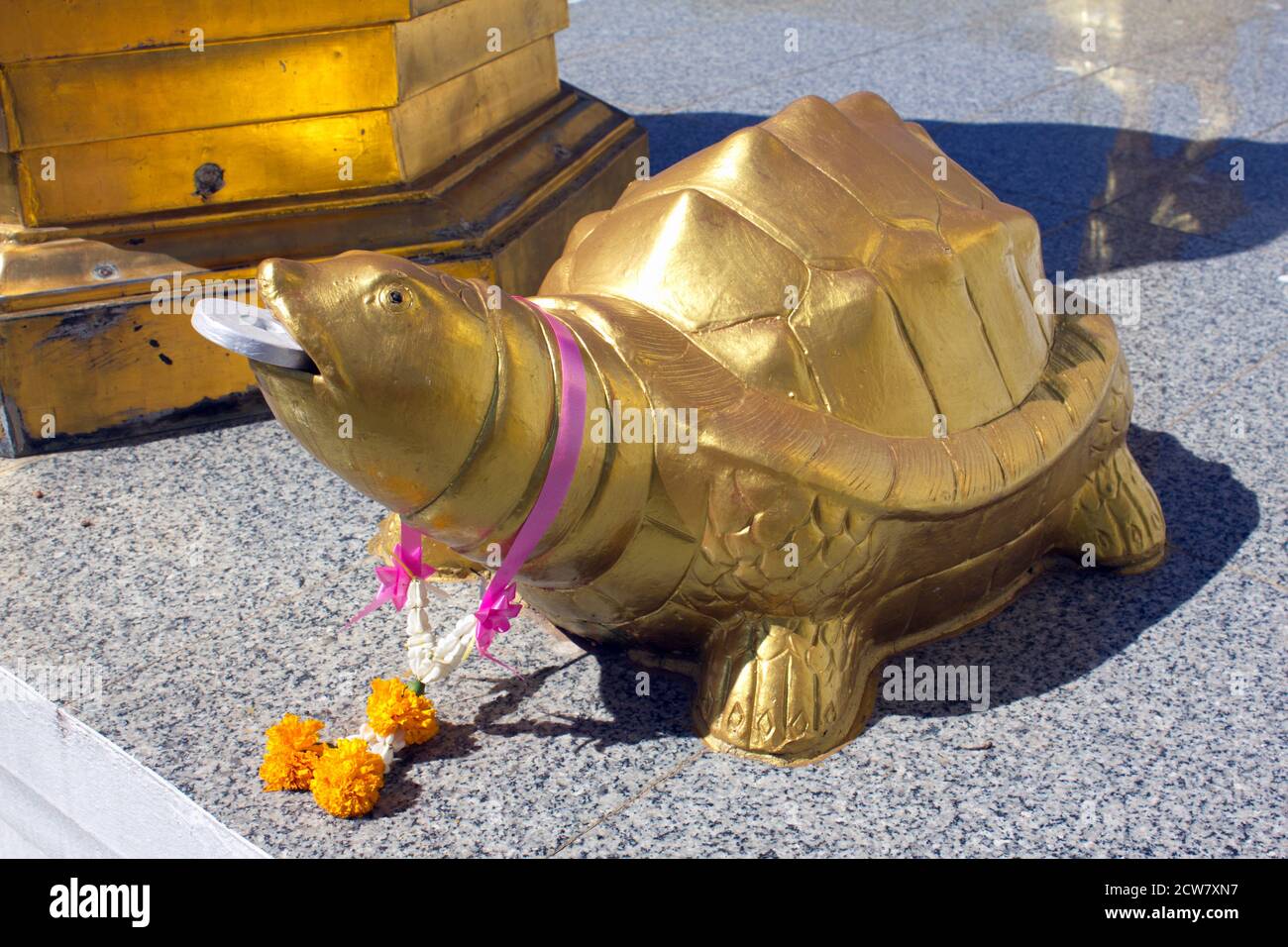 Gold-painted turtle at the Buddhist temple of Wat Phong Sunan, Phrae ...
