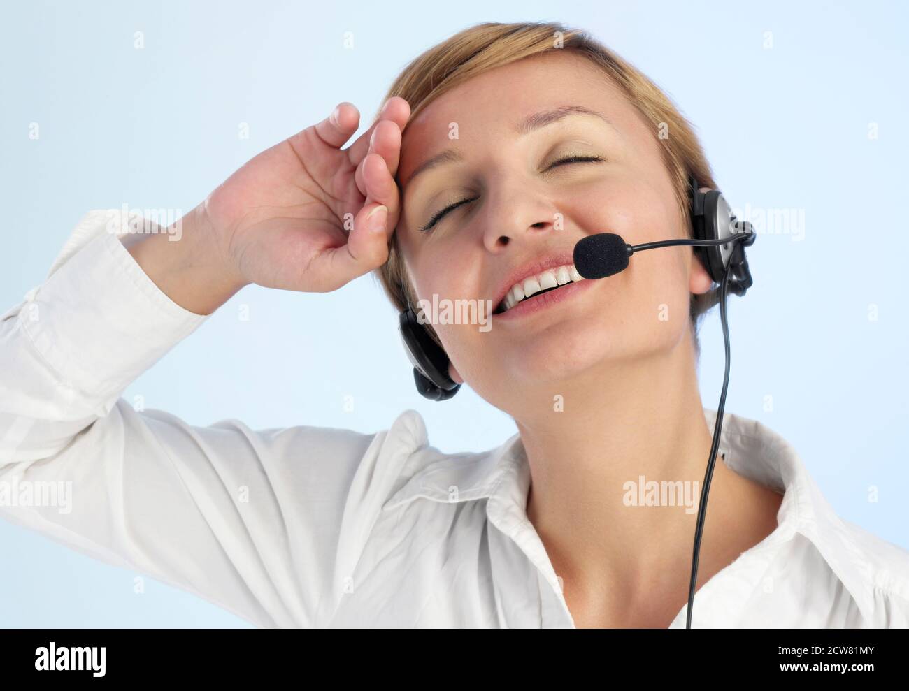 Hotel receptionist headset hi-res stock photography and images - Alamy