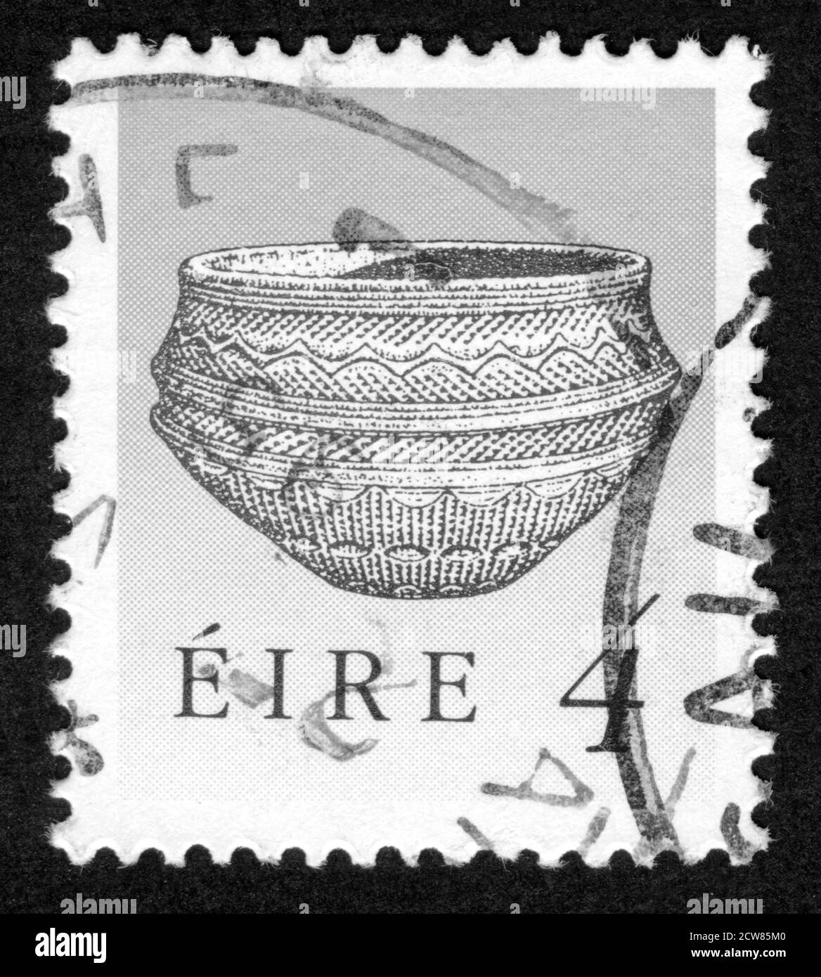 Postage stamps ireland hi-res stock photography and images - Alamy