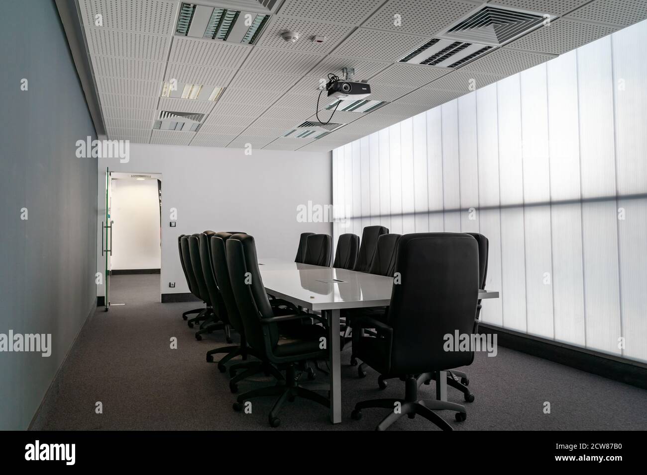Meeting room in a modern office Stock Photo - Alamy