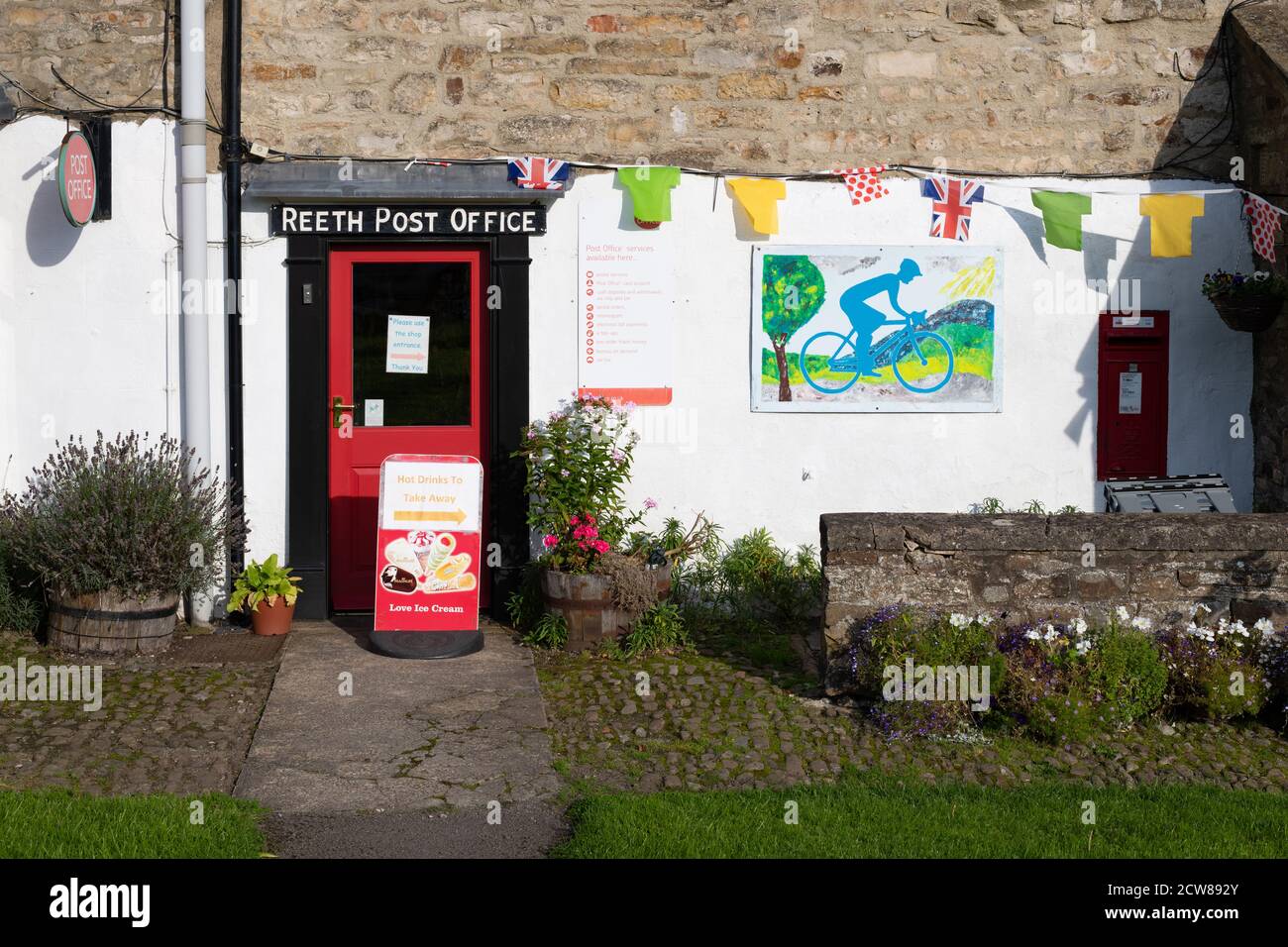 Reeth post office hi-res stock photography and images - Alamy
