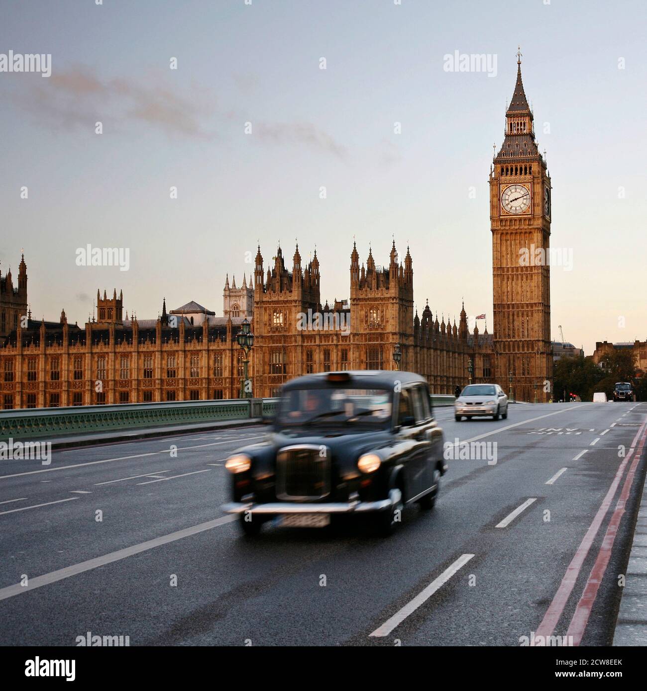 LONDON - OCT 27 : FX4 Hackney Carriage, also called London Taxi or ...