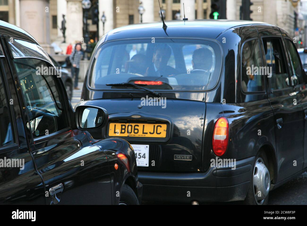 Inside london black taxi cab hi-res stock photography and images - Alamy