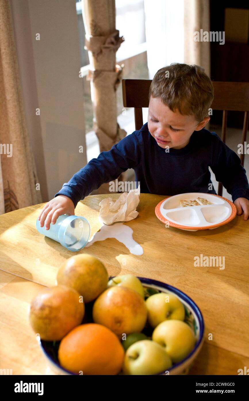 Spilled milk child hi-res stock photography and images - Alamy