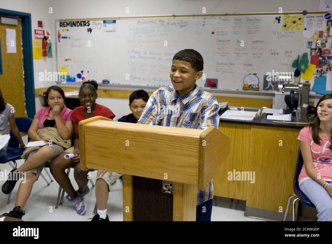 Debate school hi-res stock photography and images - Alamy