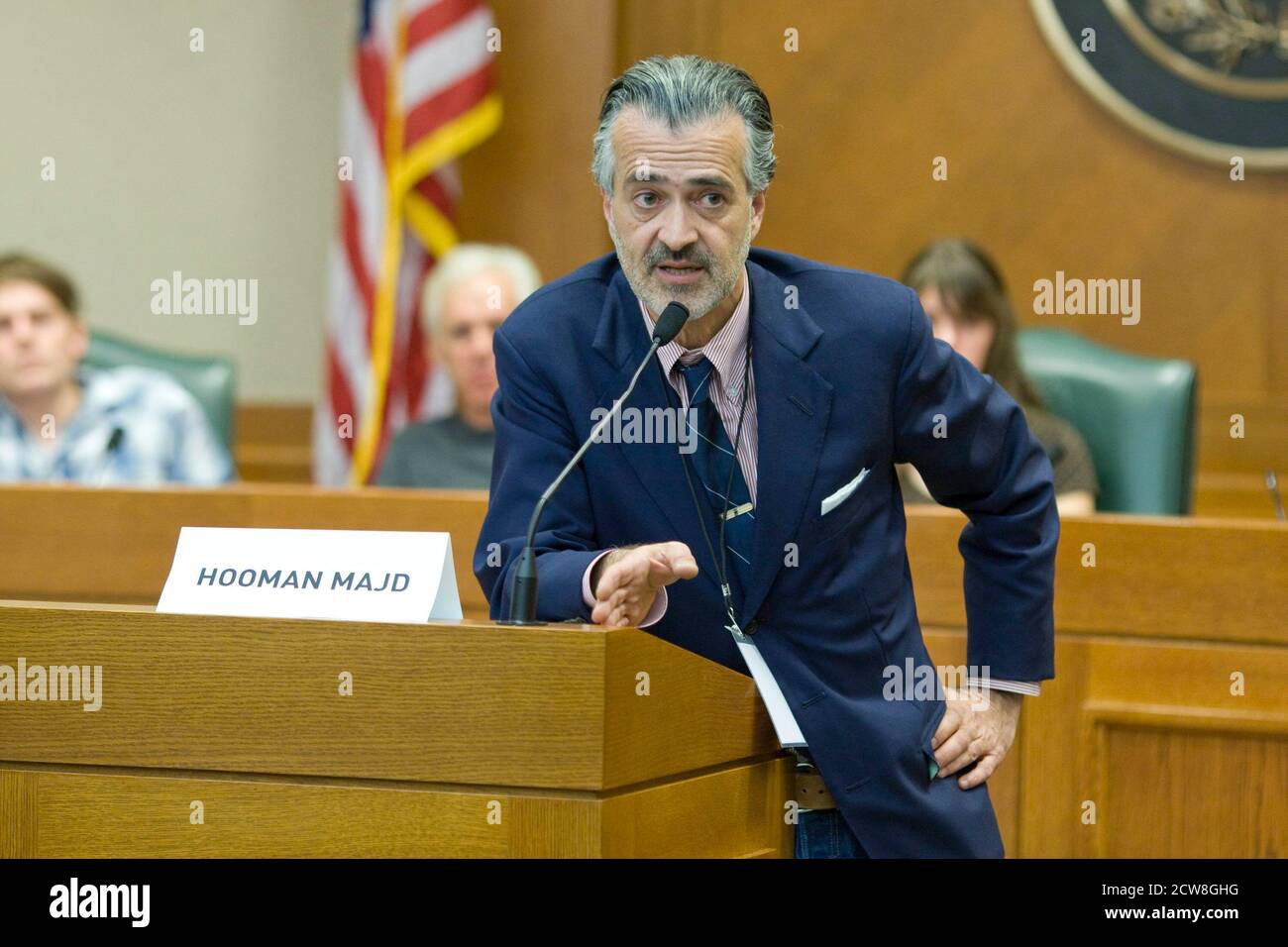 Arab man microphone hi-res stock photography and images - Alamy