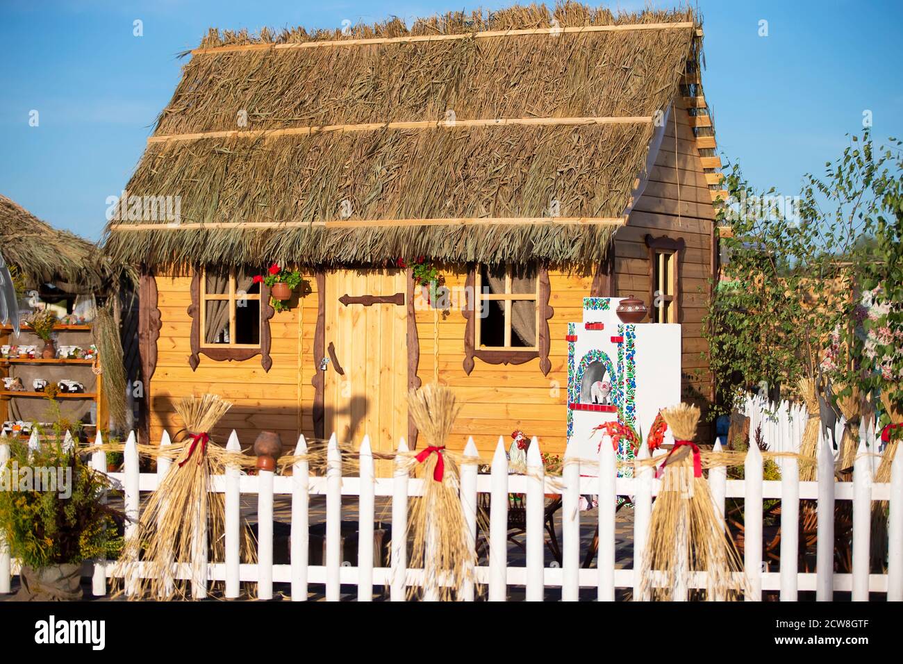 Tropical Straw Roof Hut High Resolution Stock Photography and Images ...