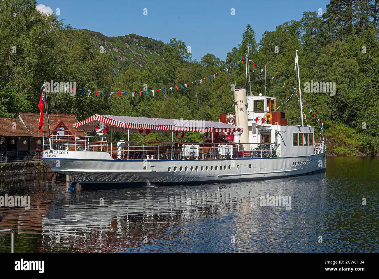 Scottish pleasure boat steamship on a loch Stock Photo - Alamy