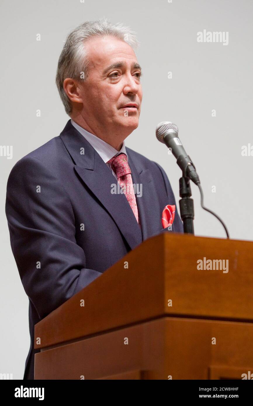 Austin, Texas November 2, 2008: National Public Radio commentator Scott ...
