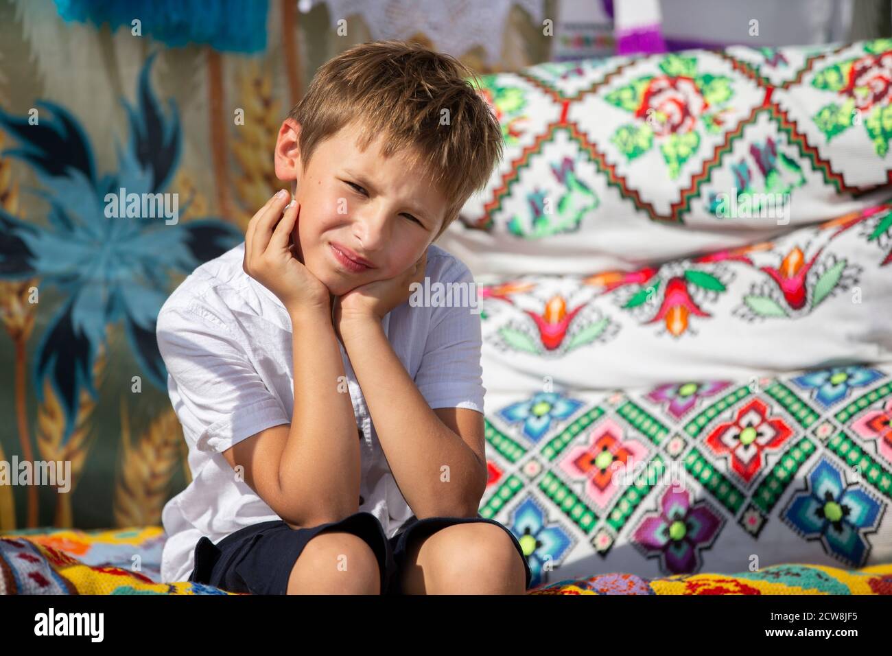 Slavic patterns hi-res stock photography and images - Alamy