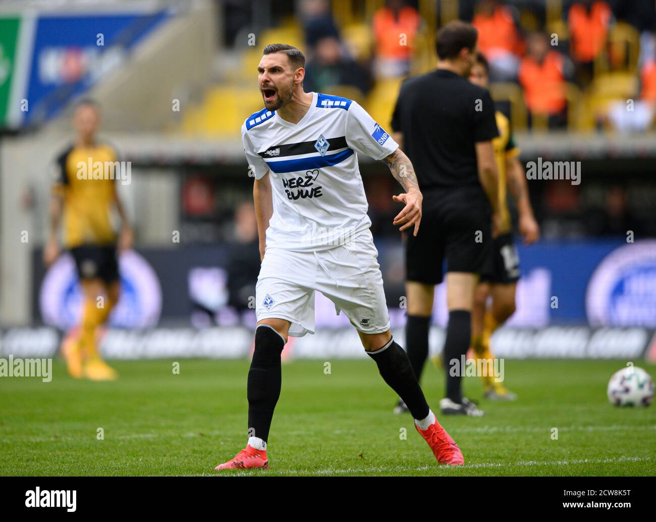 Dresden, Germany. 27th Sep, 2020. Football: 3rd league, Dynamo Dresden ...