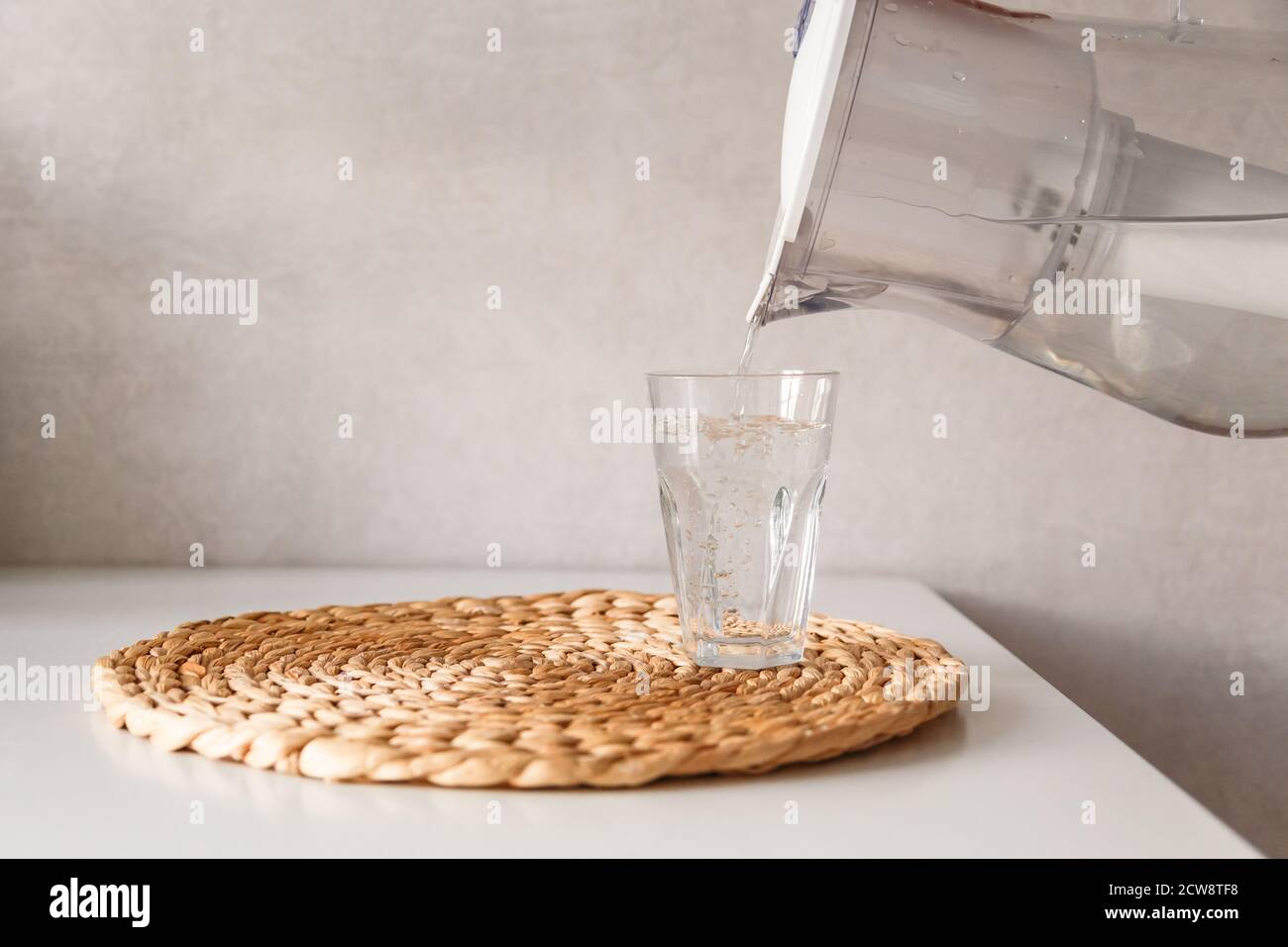 Pouring from pitcher hi-res stock photography and images - Alamy