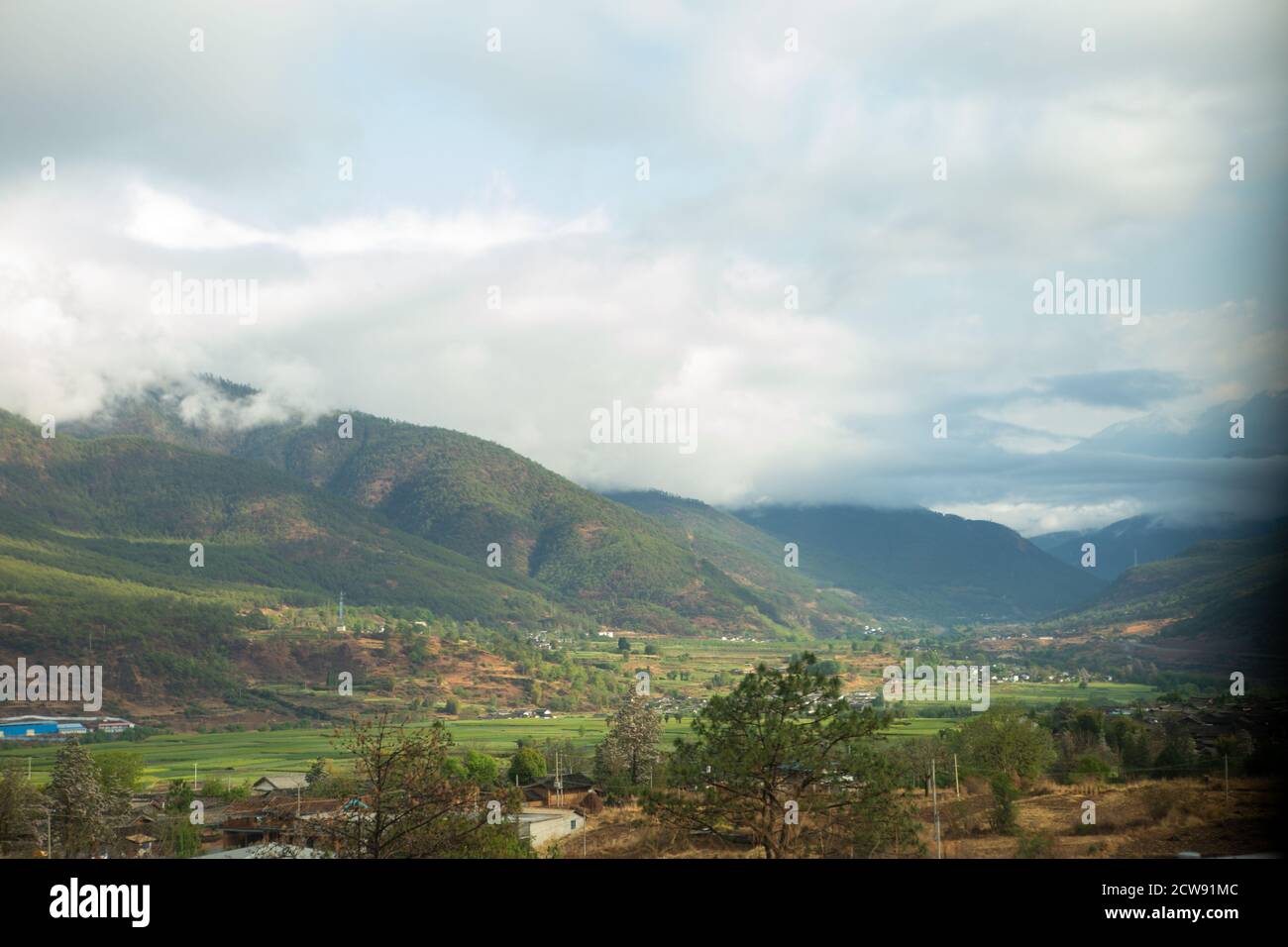 Rural countryside landmarks hi-res stock photography and images - Alamy