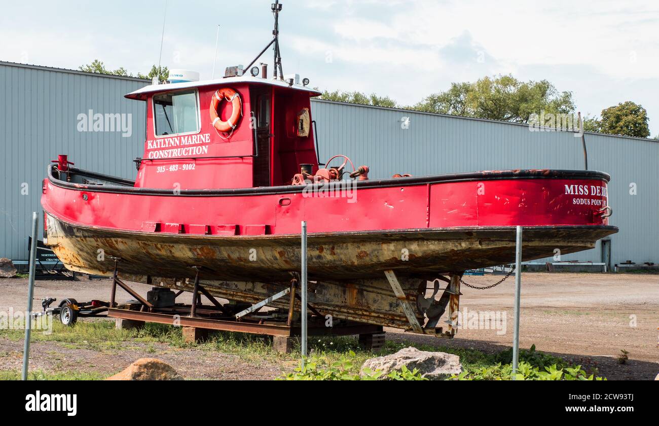 Dismembered hi-res stock photography and images - Alamy