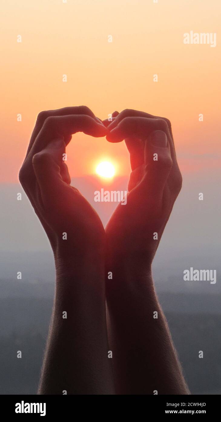 Heart, a symbol of love and romance in interpersonal relationships ...