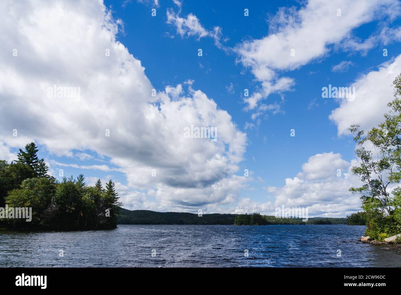 Vast lake hi-res stock photography and images - Alamy