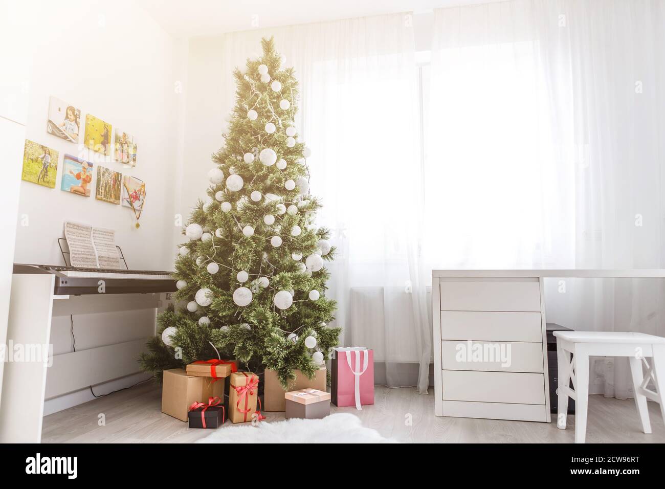 christmas room interior tree decorated by lights gifts toys candles ...