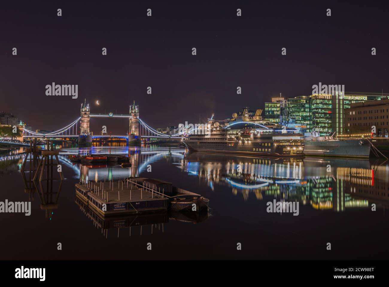 From Across River Thames High Resolution Stock Photography and Images ...