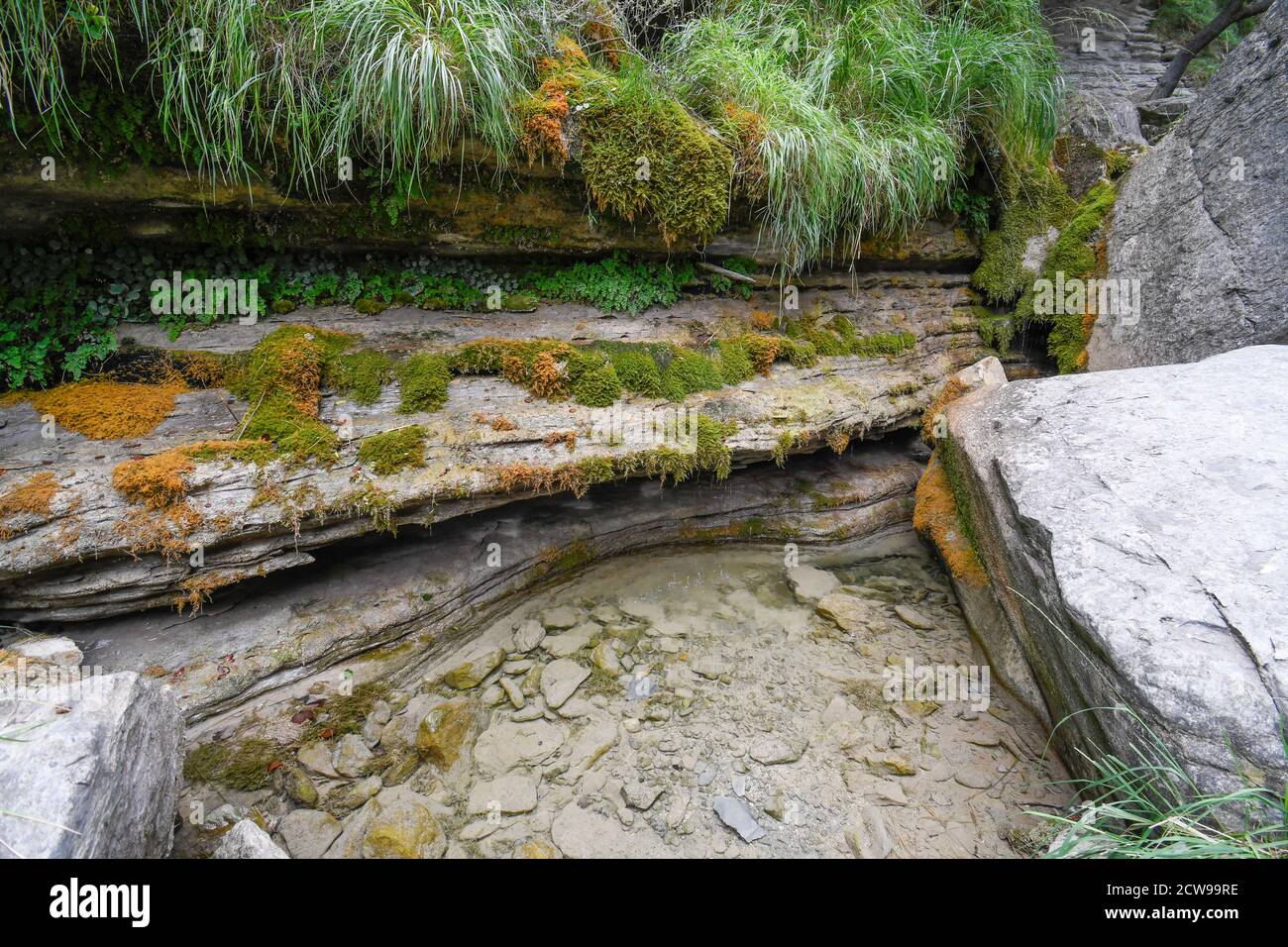 Riverbed channel hi-res stock photography and images - Alamy