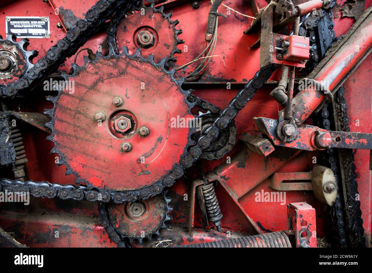 Steel chain drive Stock Photo - Alamy