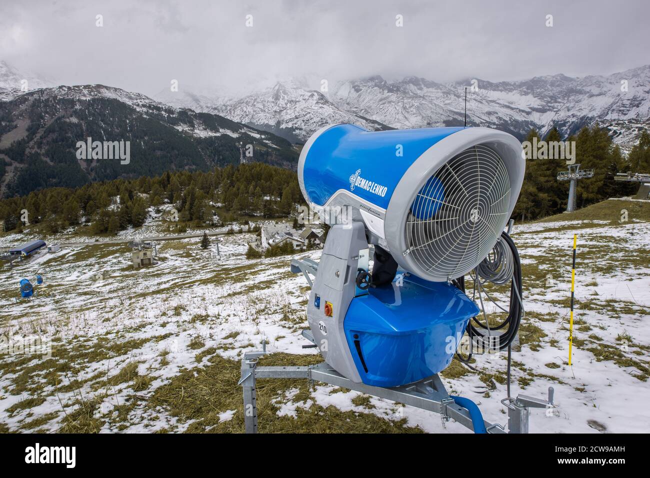 Generator group hi-res stock photography and images - Alamy