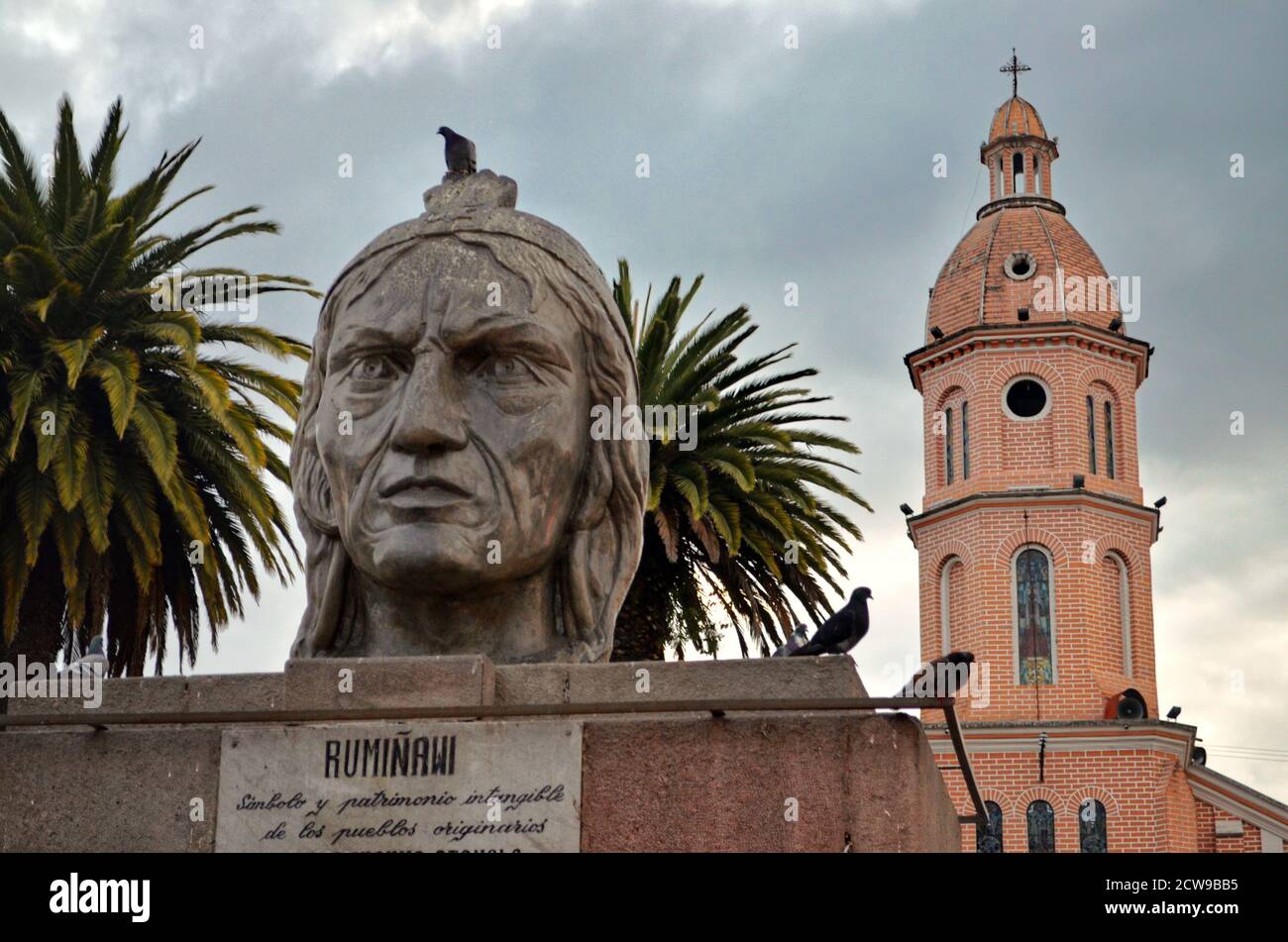 Otavalo ecuador church hi-res stock photography and images - Alamy