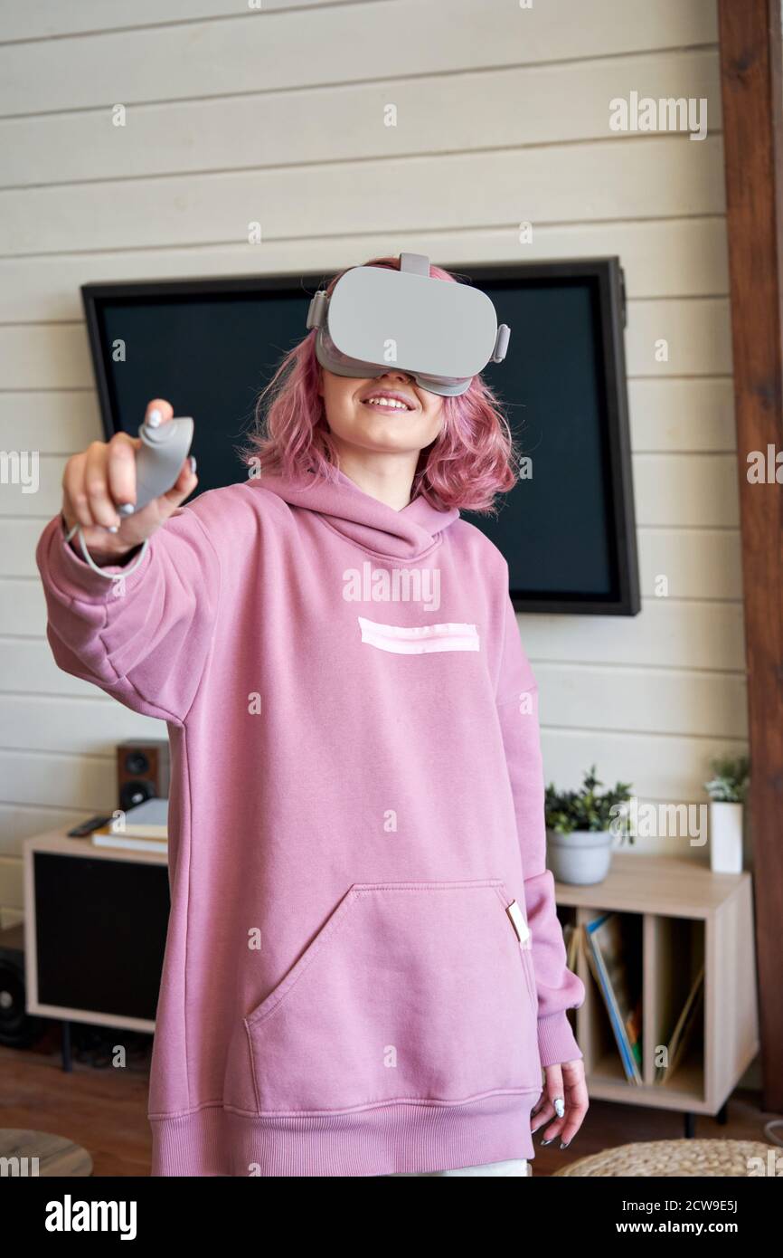 Virtual tour technology hi-res stock photography and images - Alamy