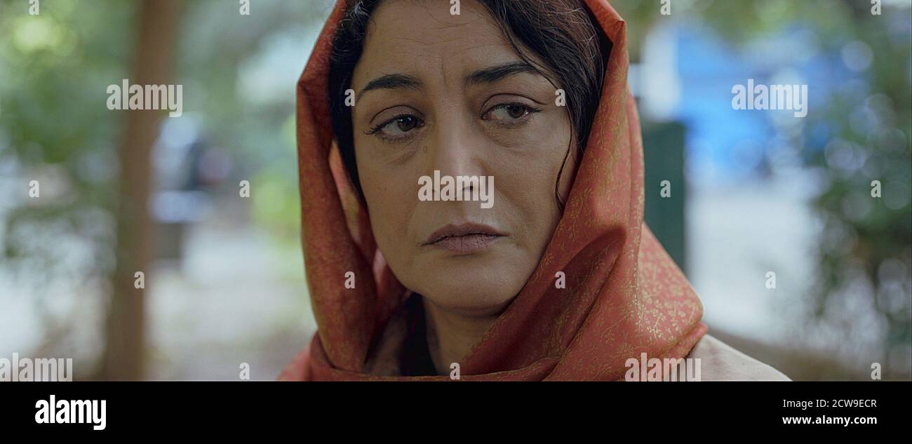 TEHRAN, Esti Yerushalmi, (Season 1, ep. 102, aired Sept. 25, 2020 ...