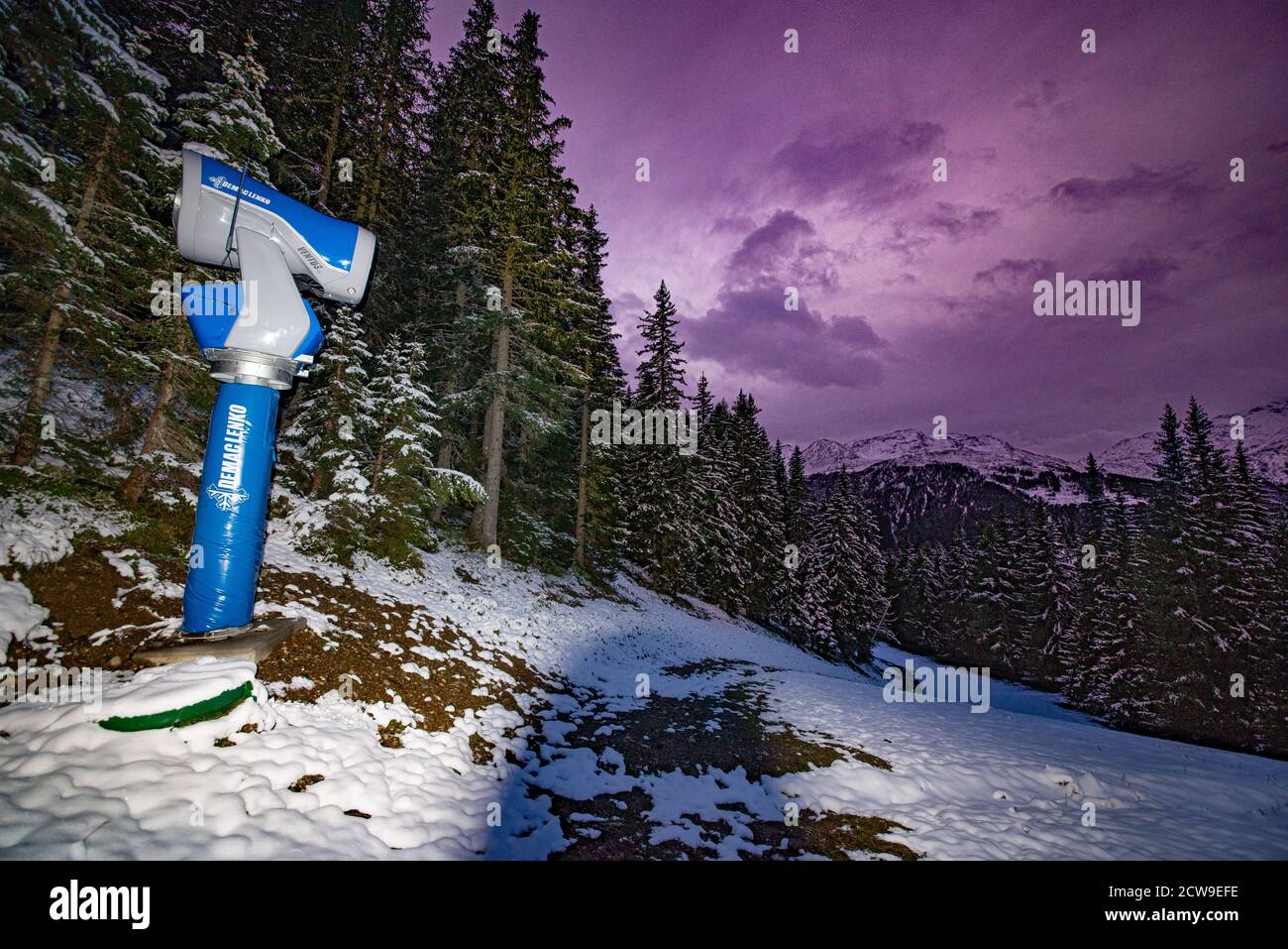 Demaclenko snow generator Stock Photo - Alamy