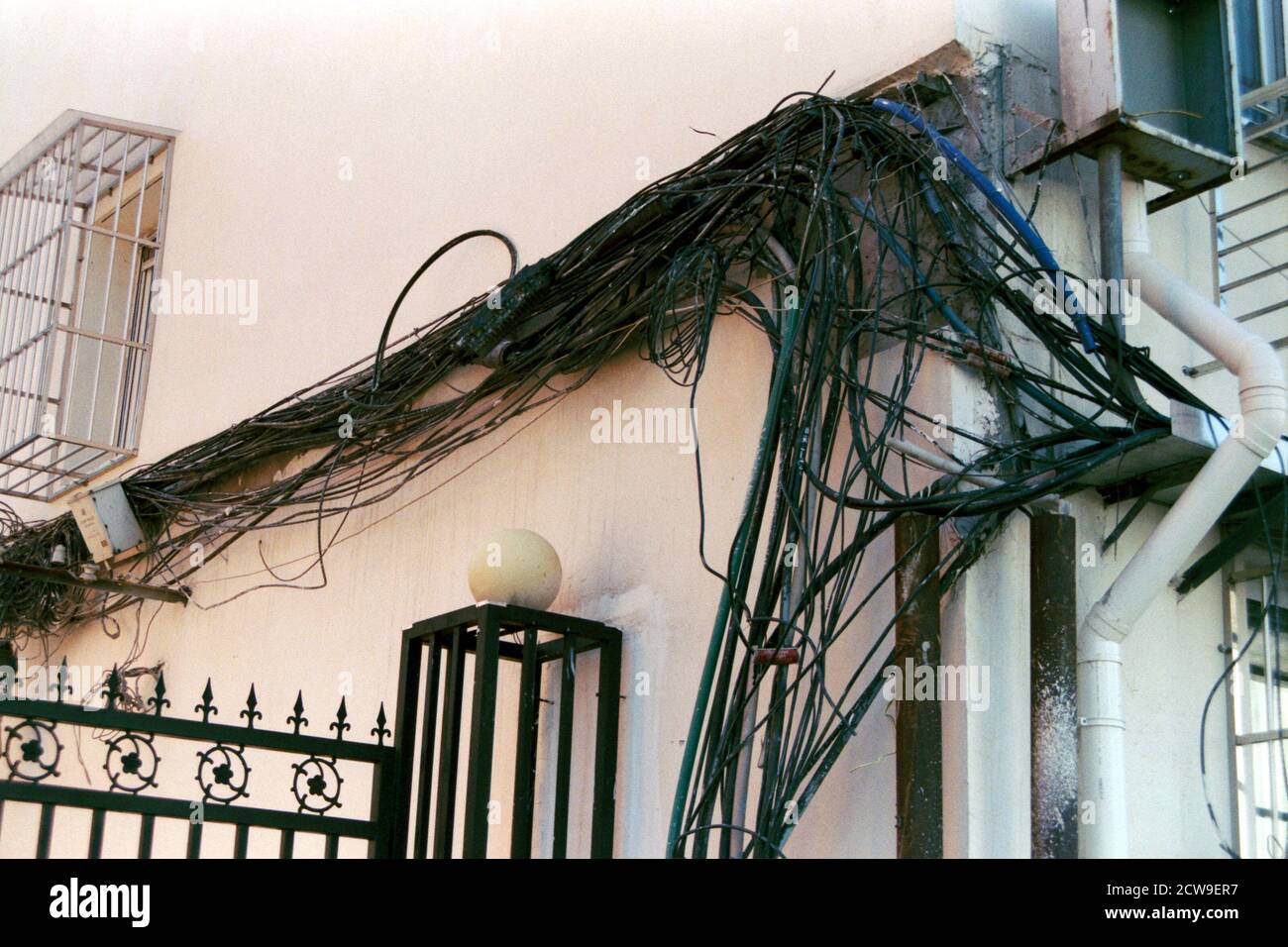 Unsafe construction hi-res stock photography and images - Alamy