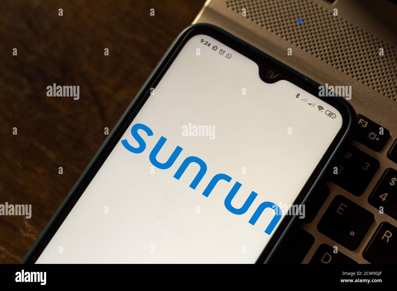 Sunrun logo hi-res stock photography and images - Alamy
