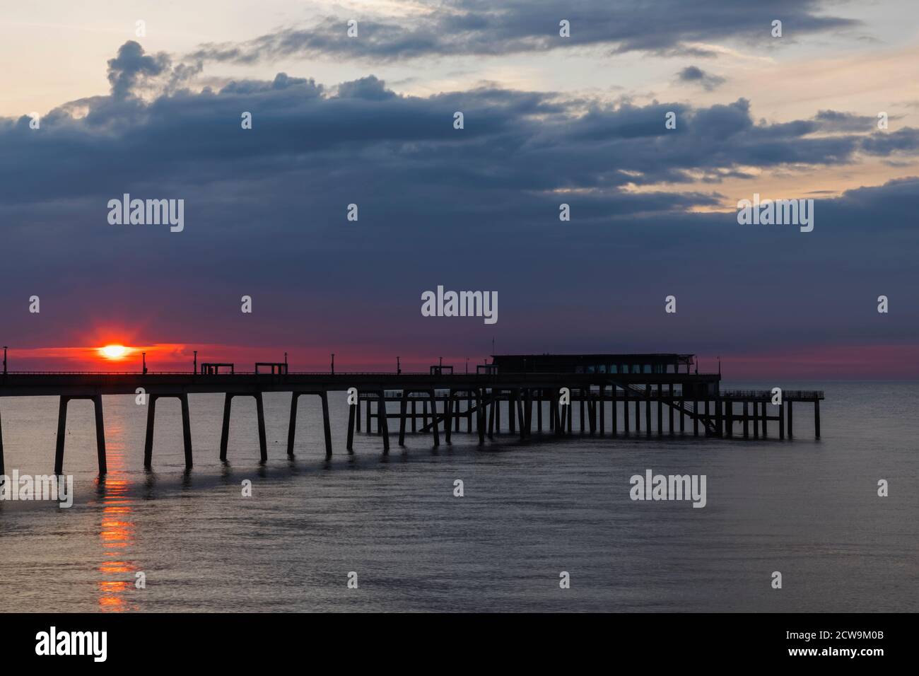 Deal Kent Beach Sunrise High Resolution Stock Photography and Images ...