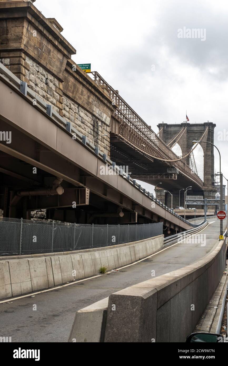 Highway manhattan brooklyn bridges hi-res stock photography and images ...
