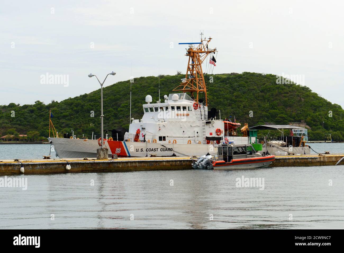 United States Coast Guard Cutter (USCGC) Matinicus (WPB-1315) is Island ...